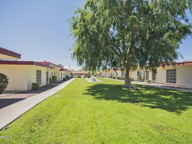 10020 W Royal Oak Rd Apt F, Sun City, AZ 85351