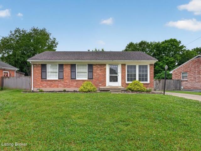 10020 Charleswood Rd, Louisville, KY 40229