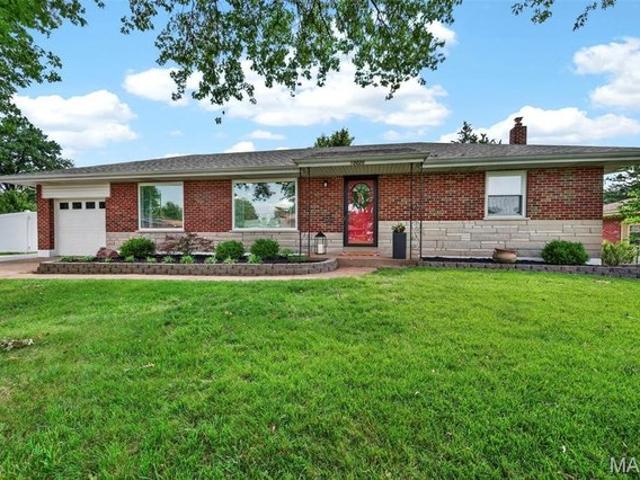 10020 Jeffleigh Ln, Saint Louis, MO 63123