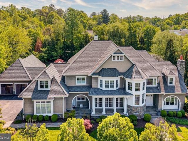 10021 Counselman Rd, Potomac, MD 20854