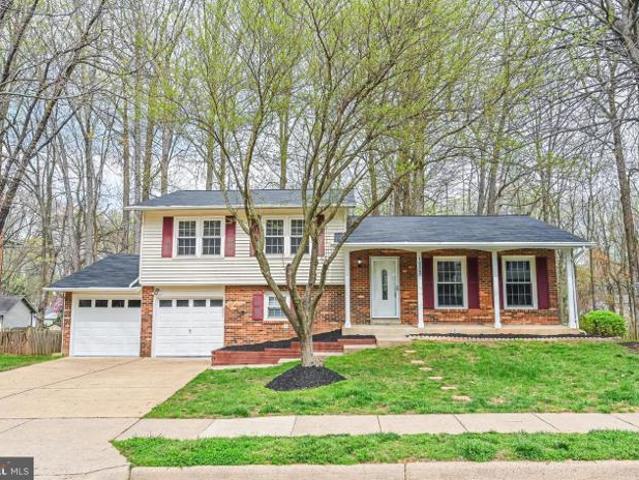10022 Wards Grove Cir, Burke, VA 22015