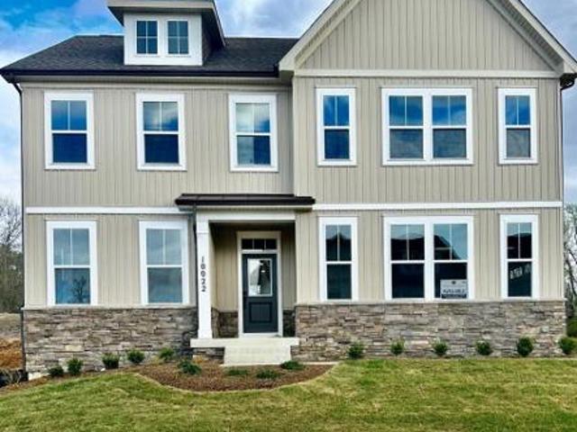 10022 Selkie Ln, Waldorf, MD 20601