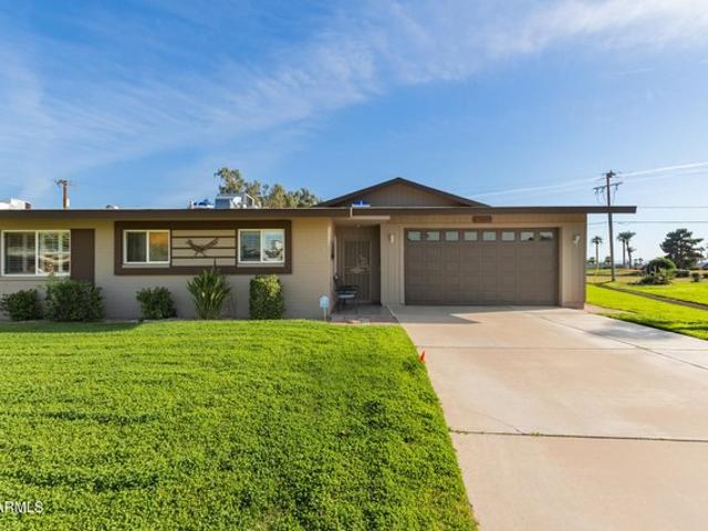 10027 W Lakeview Cir S, Sun City, AZ 85351