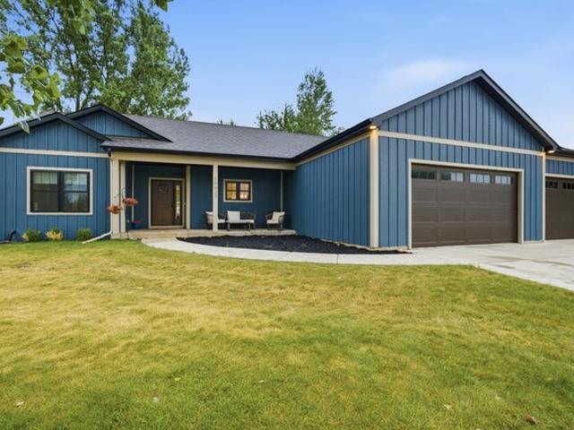 10027 Camelot Dr, Mount Pleasant, WI 53406