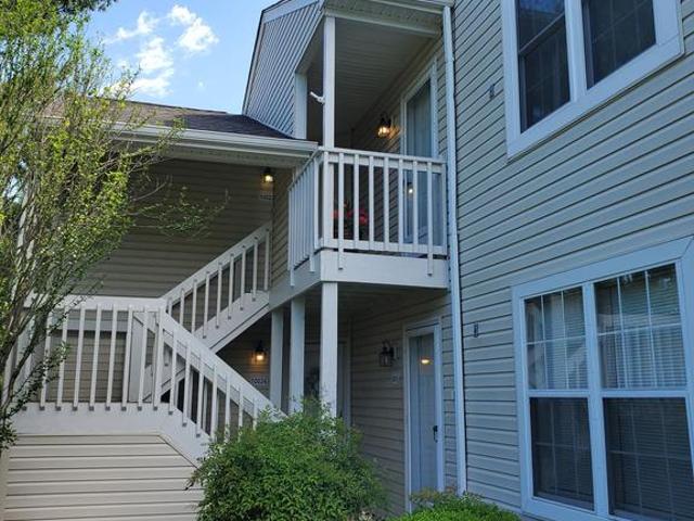 10024 Beacon Hill Drive