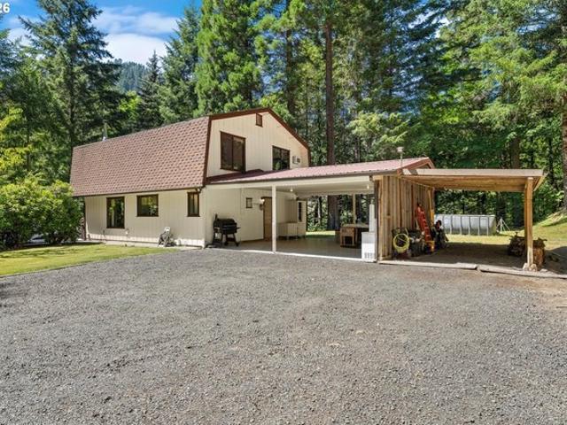 10024 Hubbard Creek Rd, Umpqua, OR 97486