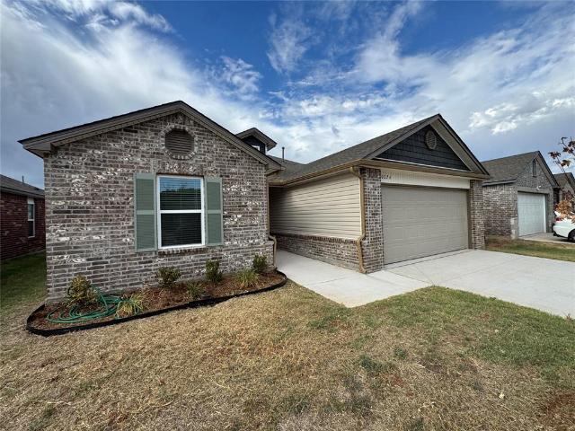 10024 SW 38th Street