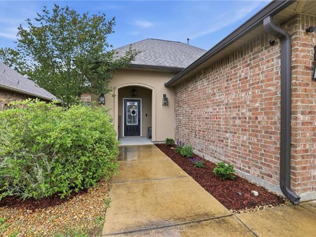 10025 Cesson Court