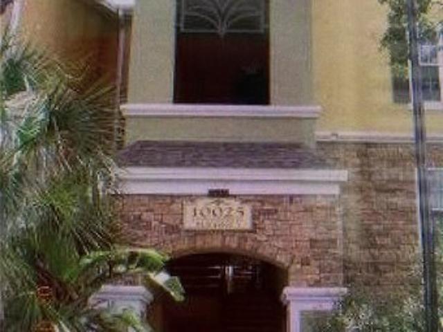 10025 Courtney Palms Blvd Apt 103, Tampa, FL 33619