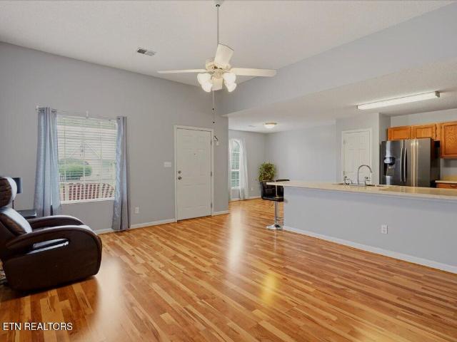 10026 Bellflower Way