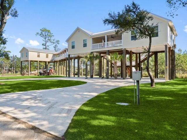 10026 Fiesta Street, Bay Saint Louis, MS 39520