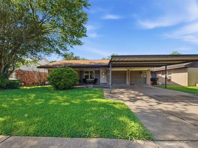 10026 Ney St, Houston, TX 77034