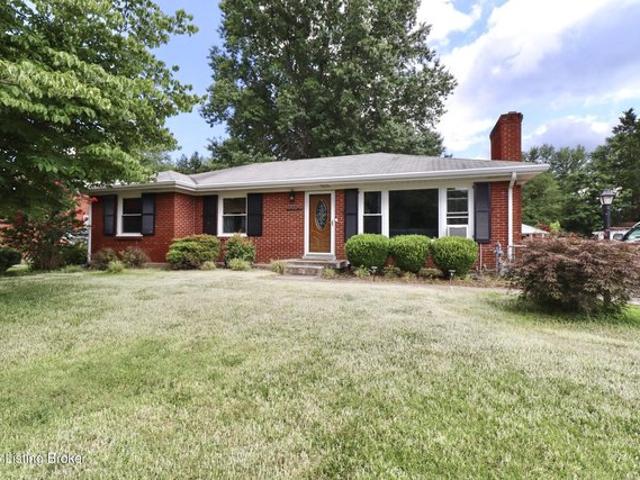 10026 Prairie Dr, Louisville, KY 40272