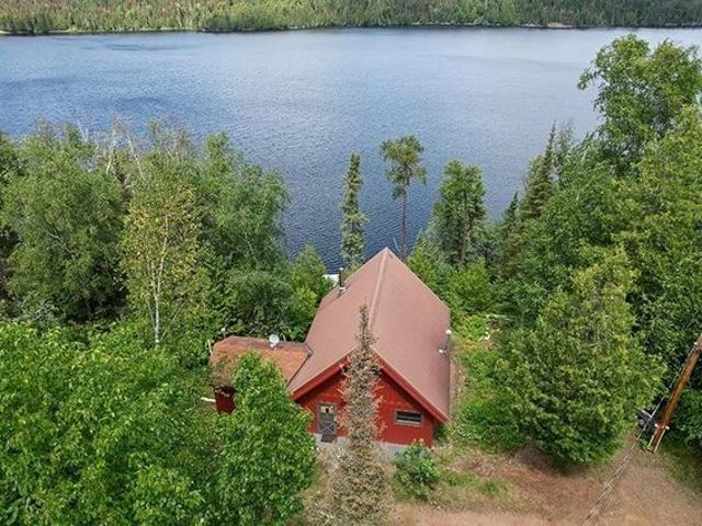 10028 Gunflint Trl, Grand Marais, MN 55604