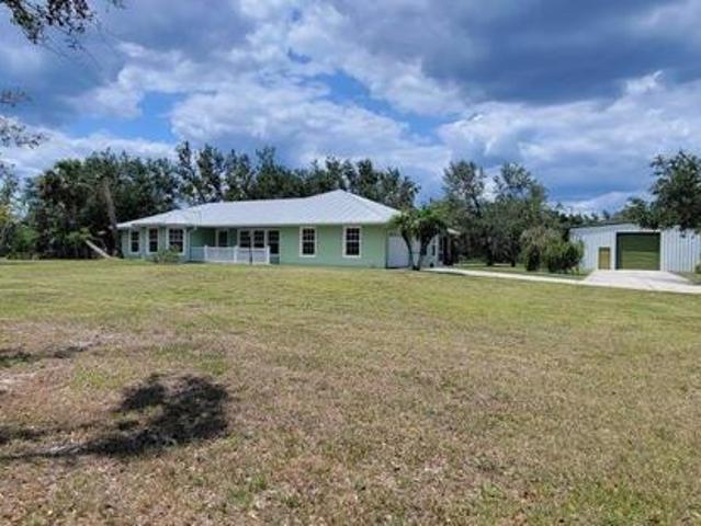 10028 SW Peace River St, Arcadia, FL 34269