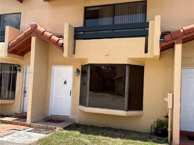 10029 SW 77th Ct, Miami, FL 33156 | MLS #A11998