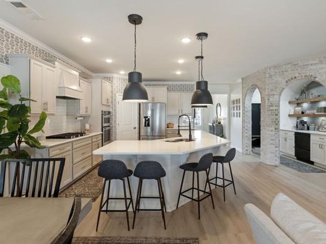 1002 Maleventum Way, Spring Hill, TN 37174