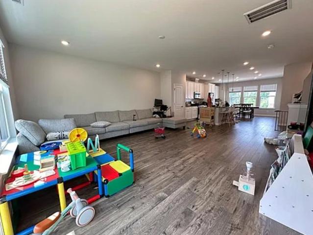 1002 Manorhaven Dr Unit 1, Durham, NC 27703