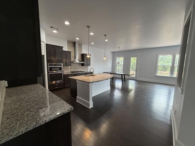 1002 Amelia Park Dr