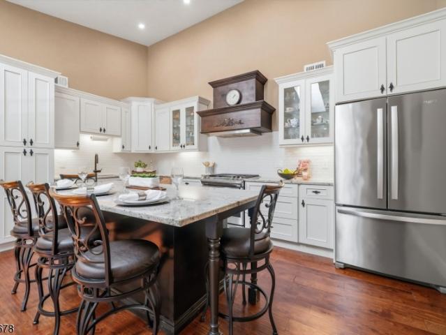 1002 Boxwood Ct