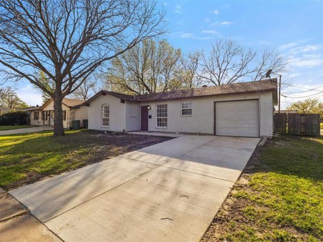 1002 Bridlewood Dr, Garland, TX 75040
