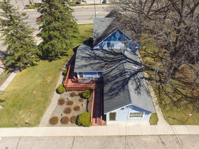 1002 Broadway Street