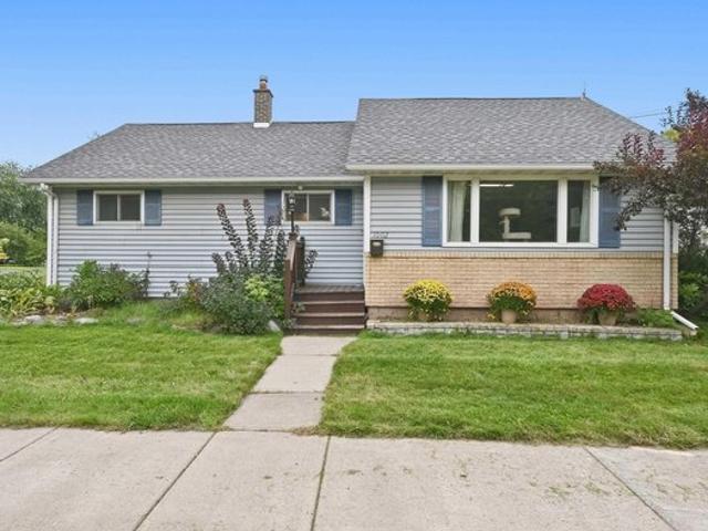 1002 Catlin Ave, Superior, WI 54880