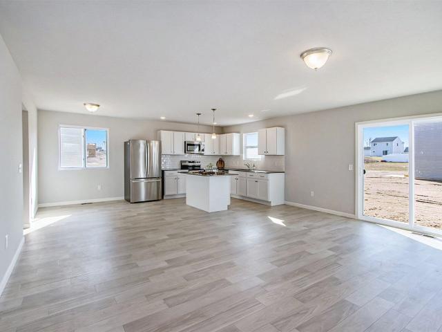 1002 Cedarwood Drive