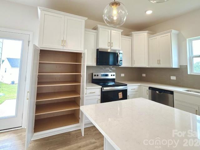 1002 Deseo Drive # 16