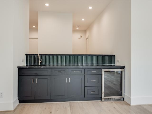 1002 E 6 1/2 St, Houston, TX 77009 | MLS #93562