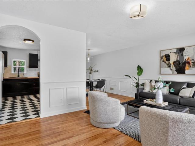 1002 E 79th Street
