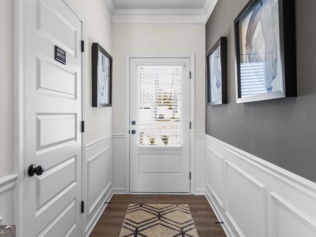 1002 Glendale Place 2