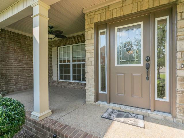 1002 Glessner DR