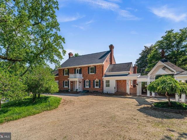 1002 Granda Flora Court