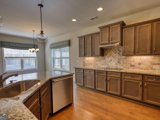 1002 High Shoal Drive