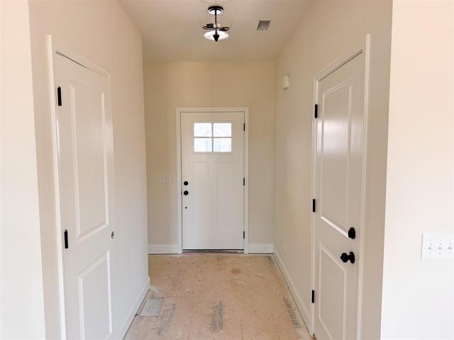 1002 Highland Court