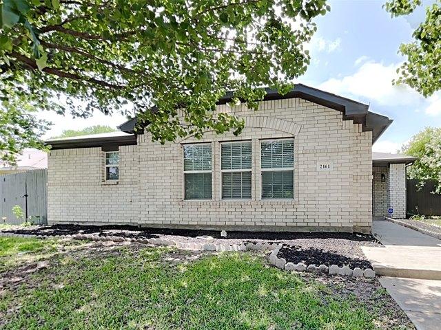 1002 Honeysuckle Vine Dr, Rosenberg, TX 77469