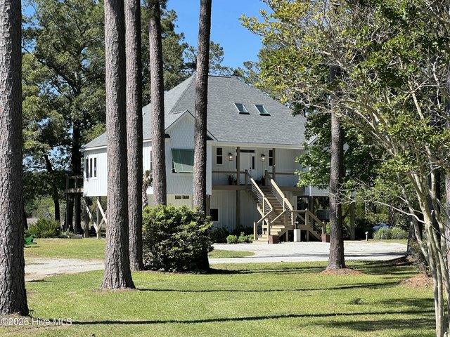 1002 Howells Rd, Grantsboro, NC 28529