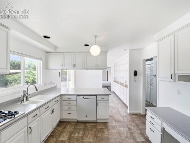 1002 Jupiter Lane
