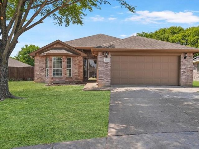 1002 James Donald Ln, Glenn Heights, TX 75154