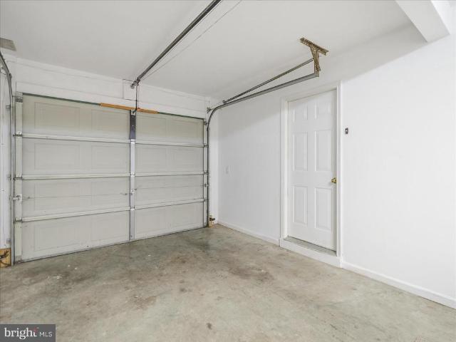 1002 Lindsay Lane