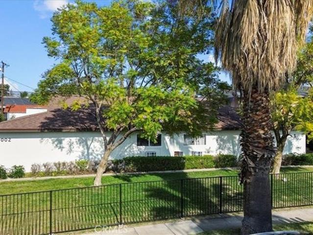 1002 Lombard Dr, Redlands, CA 92374