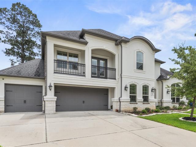 1002 Pleasant Pines Lane