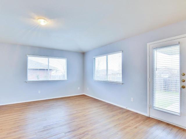1002 Remington Dr