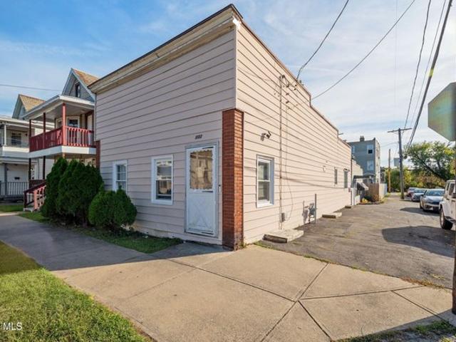 1002 Strong St, Schenectady, NY 12307