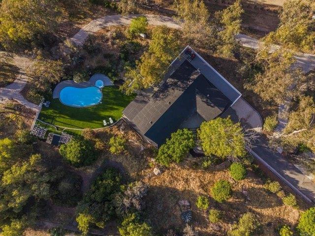 1002 Summer Glen Dr, Ramona, CA 92065