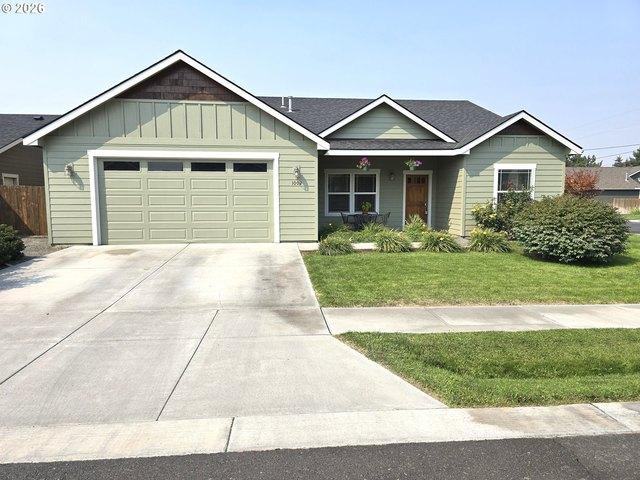 1002 SW Olive Ct, Hermiston, OR 97838