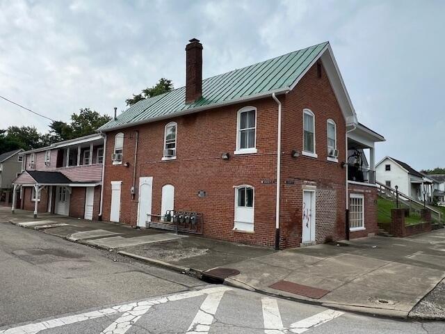 1002 S Court St, Circleville, OH 43113
