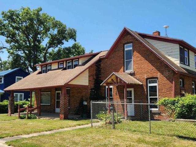 1002 S Main St, Ligonier, IN 46767
