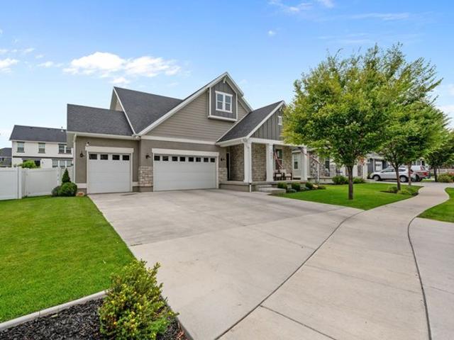 1002 S Yarrow Dr, Mapleton, UT 84664